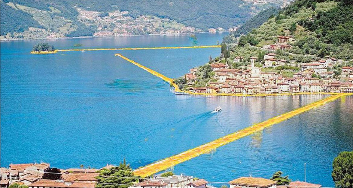 Christo, The Floating Piers: la passerella sul Lago di Iseo