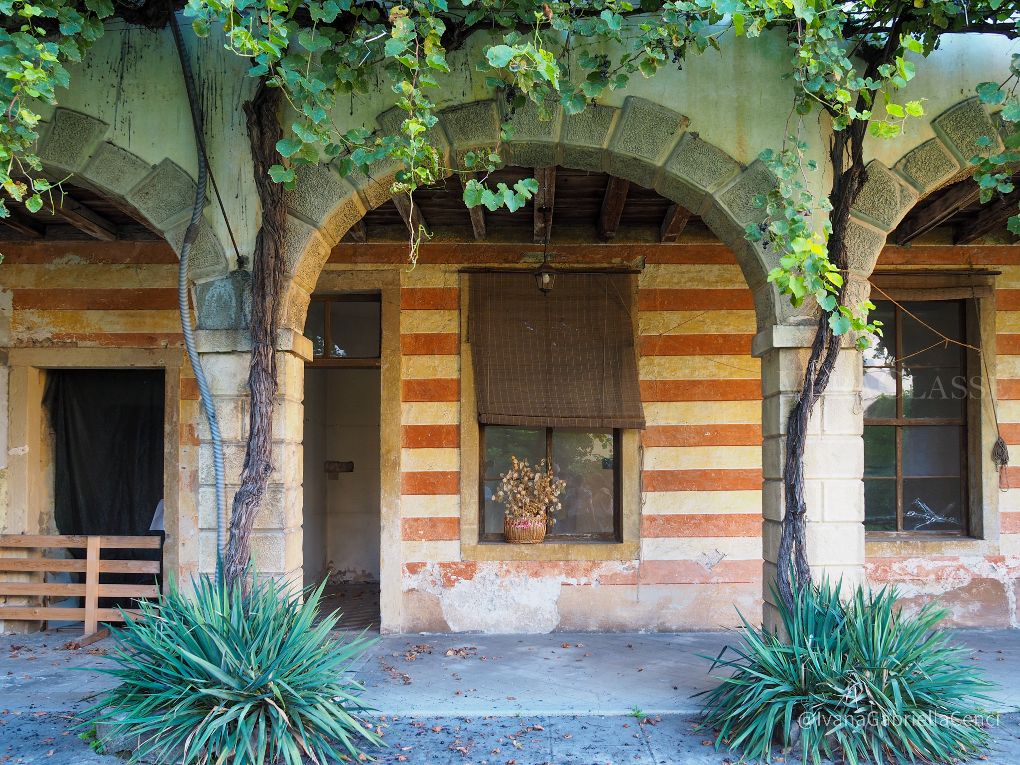Follina, visitare il borgo antico e l'Abbazia Cistercense - VeraClasse